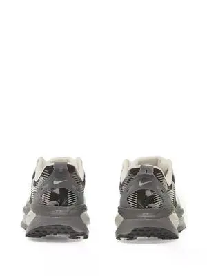 Nike Vomero 18 Se Lace-up Sneakers