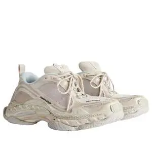 Balenciaga Triple S.2 Sneaker - Eggshell