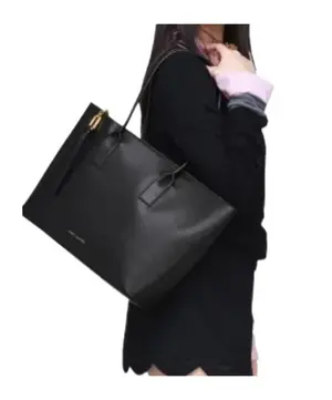 Marc Jacobs The Pop Tote Bag