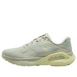 Nike Nike Structure Plus Sneakers Green
