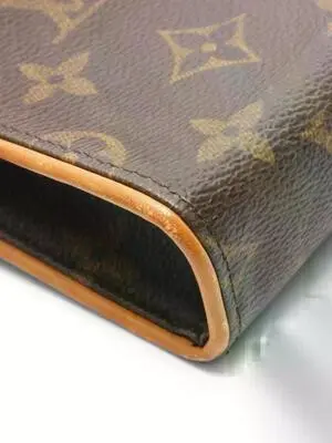 LOUIS VUITTON Florentine Pochette