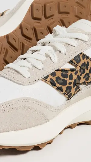 NEW BALANCE 370 Sneakers With Leopard Print Trim - Brown/beige