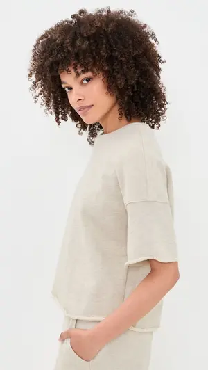 PERFECTWHITETEE Short Sleeve Sweatshirt Tee