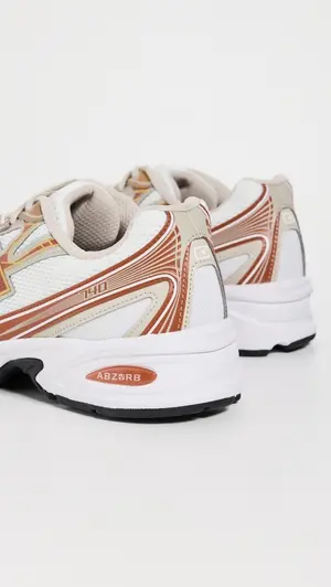 NEW BALANCE 740 Athletic Sneakers - White/red