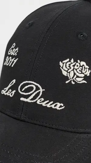 LES DEUX Baseball Cap With Embroidered Details