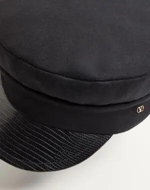 Valentino Garavani Vlogo Signature Hat