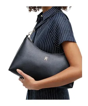 Tommy Hilfiger Logo Plaque Shoulder Bag