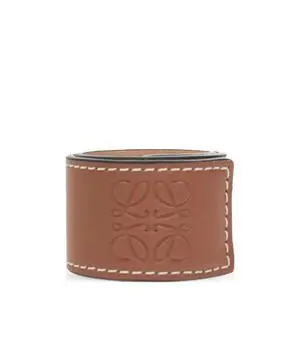 Loewe Small Slap Anagram Embossed Leather Bracelet - Tan