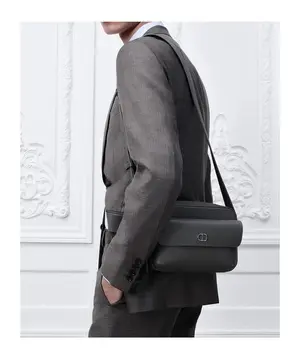 Dior Cd Icon Zipped Messenger Bag