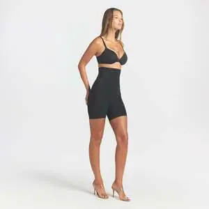 SKIMS High Waisted Short - Onyx