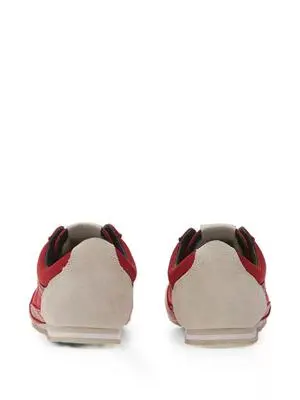 VANS Low-top Sneakers - Red