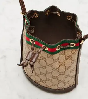Gucci Mini Bucket Bag - Beige