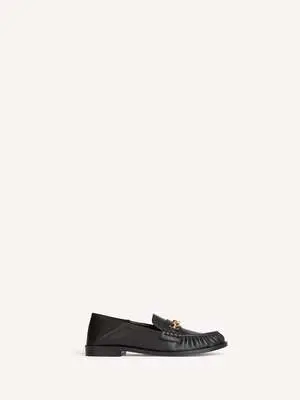 Balmain Sync Leather Loafers With Gold Chain Detailing - Black