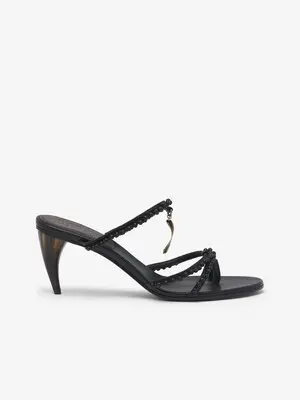 Alexander McQueen Rosa Leather Sandal With Wishbone Charm - Black