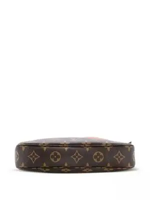LOUIS VUITTON Monogram Pochette Accessoires Nm Clutch Bag