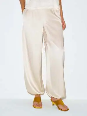REFORMATION Aven Satin Pant - Ivory