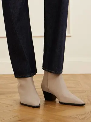 Manolo Blahnik Aliera 50 Nubuck Ankle Boots - Gray