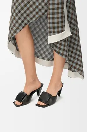 Loewe Origami Slide In Lambskin - Black