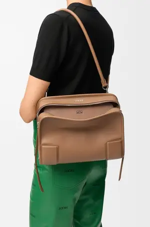 Loewe Medium Amazona Bag In Soft Calfskin - Mocha
