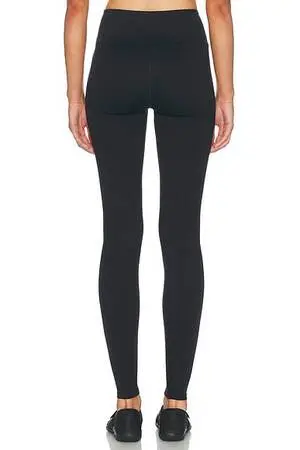 NIKESKIMS Matte Legging - Obsidian