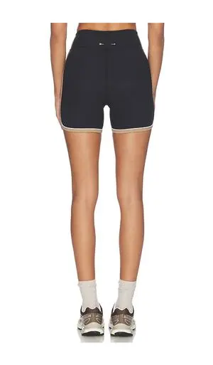 The Upside Rhythm 5in Spin Short With Contrast Piping