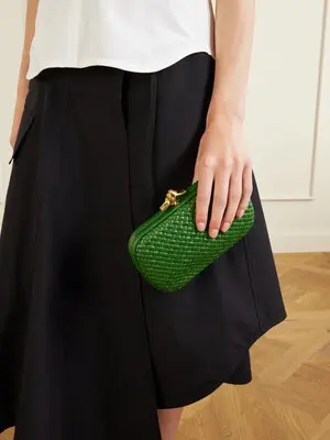 Bottega Veneta Knot Intrecciato Leather Clutch - Green