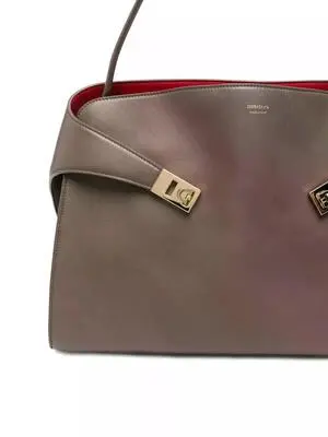 FERRAGAMO Medium Hug Shoulder Bag