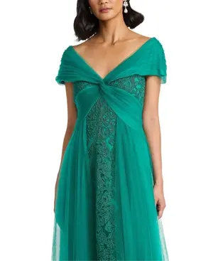 Tadashi Shoji Parello Lotus Embroidered Tulle Gown - Emerald