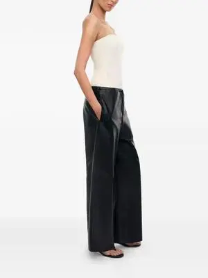 12 STOREEZ Naomi Bandeau Top