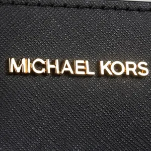 Michael Kors Sheila Shoulder Bag