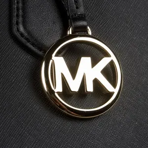 Michael Kors Sheila Shoulder Bag