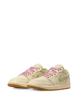 JORDAN Air 1 Low Se Sneakers
