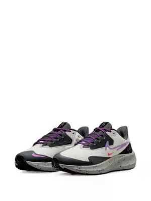 Nike Zoom Pegasus 39 Shield Sneakers - Neutrals