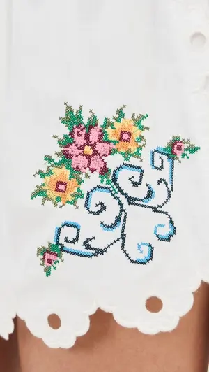 Moon River Scallop Floral Embroidered Shorts