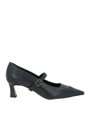 J.A.P. JOSE ANTONIO PEREIRA J.A.P. JOSE ANTONIO PEREIRA Black Leather Mary Jane Pumps