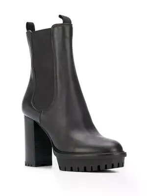 GIANVITO ROSSI Chester Ankle Boots