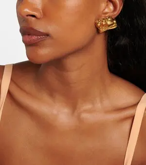 Chloé Shell Stud Earrings - Gold