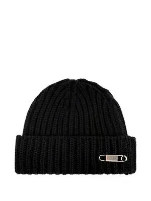 Givenchy Ribbed Knit Beanie Hat With Safety Pin Detail - Black