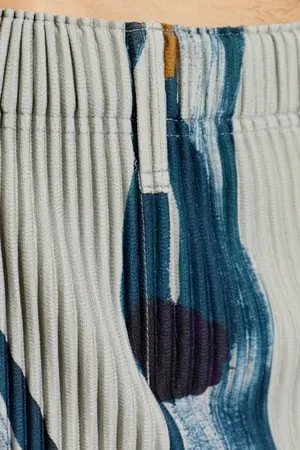 Issey Miyake Pleated Artistic Print Shorts