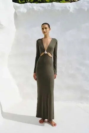 BAOBAB Manola Maxi Dress With Deep V-neck And Cut-out Detail - Folklore