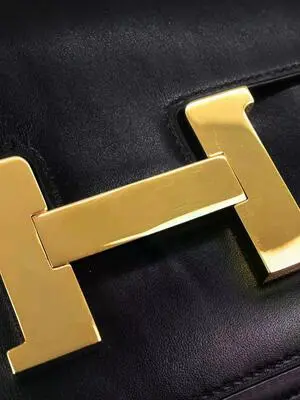 Hermès 23 Constance Shoulder Bag - Black