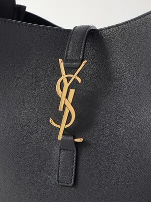 Saint Laurent Le 5 À 7 Leather Shoulder Bag - Black