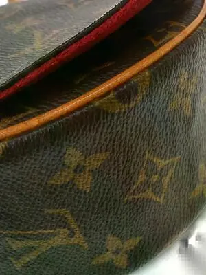 LOUIS VUITTON Monogram Tambourine Shoulder Bag - Brown