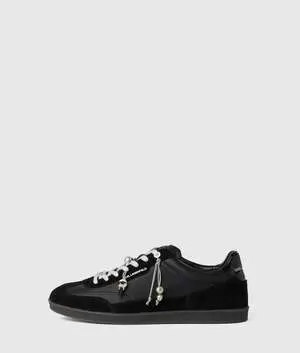 Karl Lagerfeld Kandidate Ikon Charms Low Top Sneakers - Black