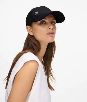 Karl Lagerfeld Ikon Choupette Pin Baseball Cap