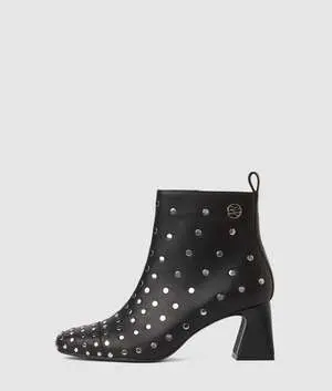 Karl Lagerfeld Beata Studded Ankle Boots - Black/silver