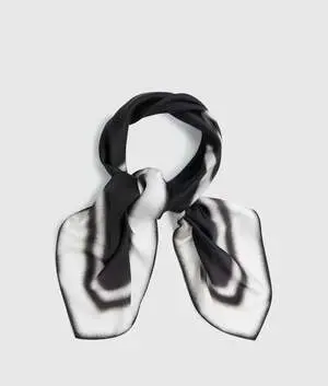 Karl Lagerfeld Karl Quote Large Bandana - Black