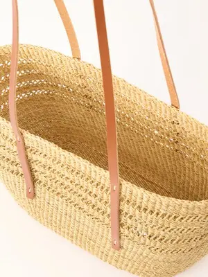 Muuñ Muñ Bicro M Woven Straw Tote