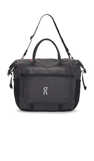 On Track Pack 35l Lite In Black - Magnet