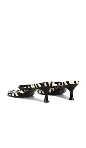 Raye Kimme Sandal - Zebra